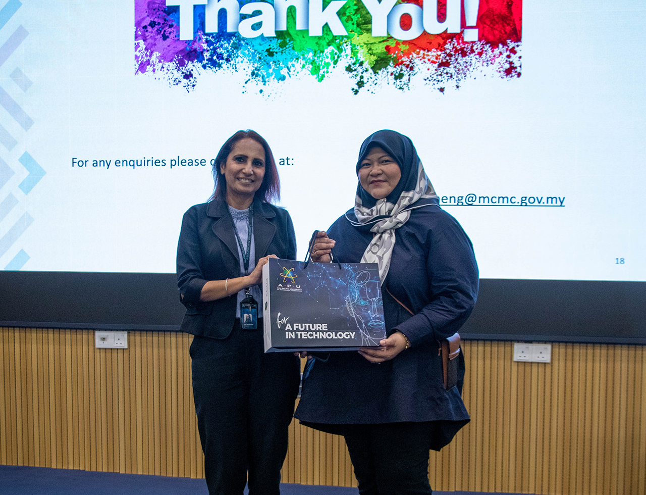 Gaining Insights on Navigating the Digital Frontier of Emerging Technologies | APU