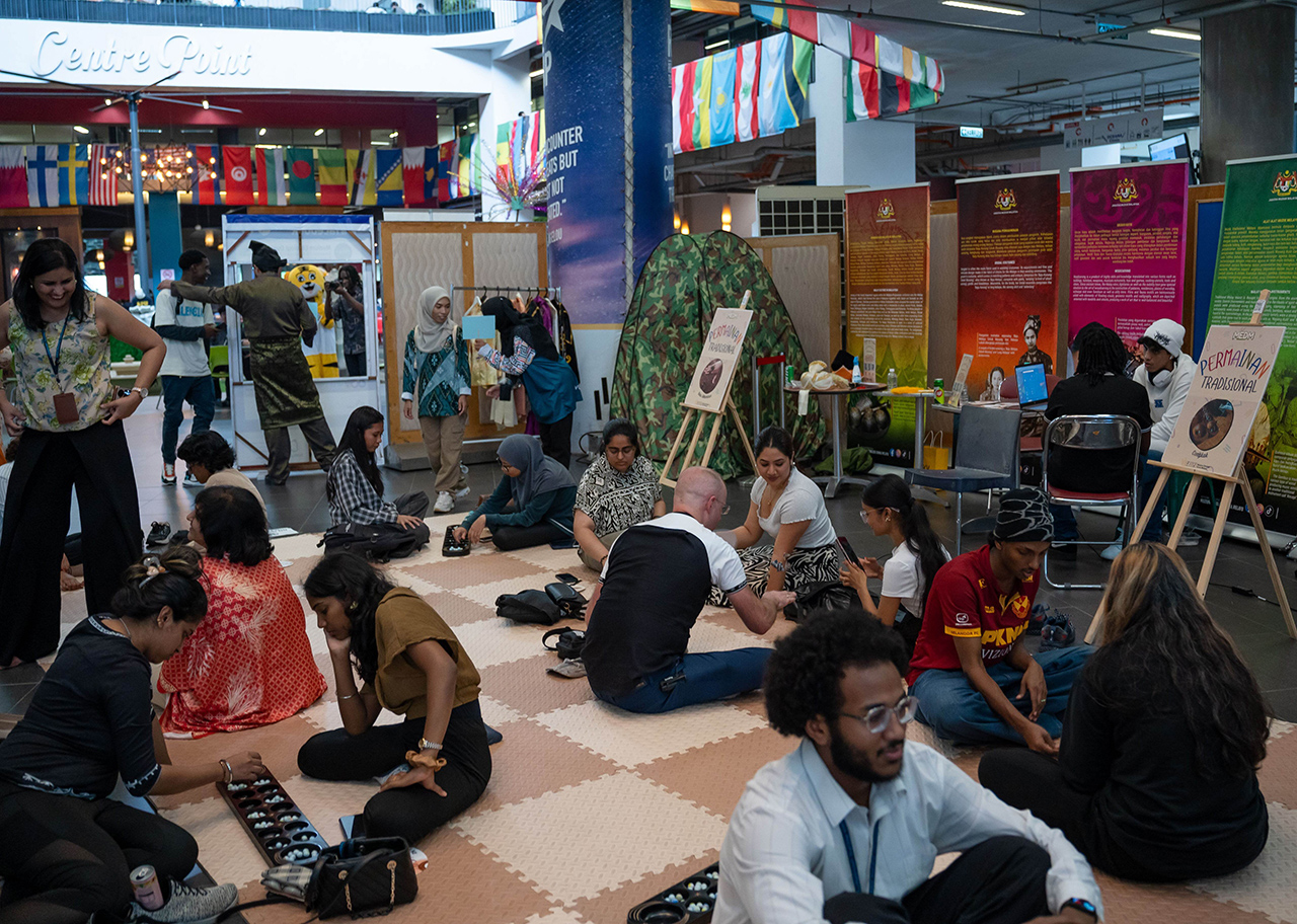 Celebrating Culture and Crafting Connections at Culture Workshop 2025 | APU