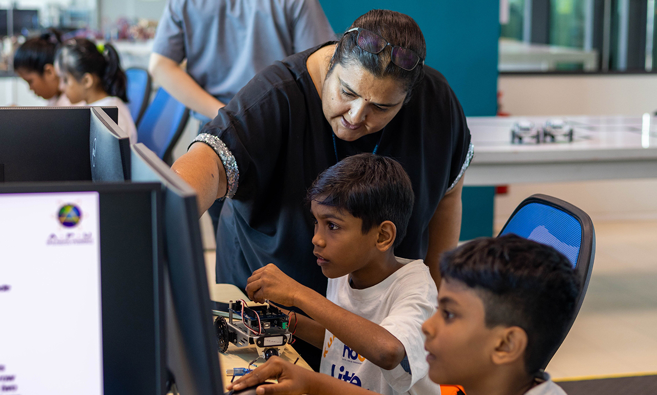 Empowering Young Minds through Technology and Community Engagement | APU