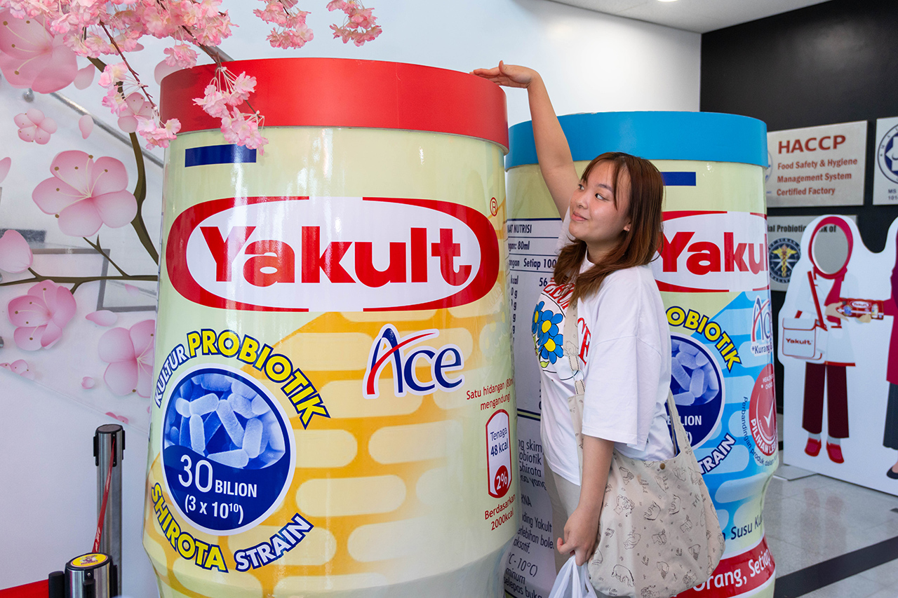 APU Students Discover the Science of Probiotics at Yakult Malaysia | APU