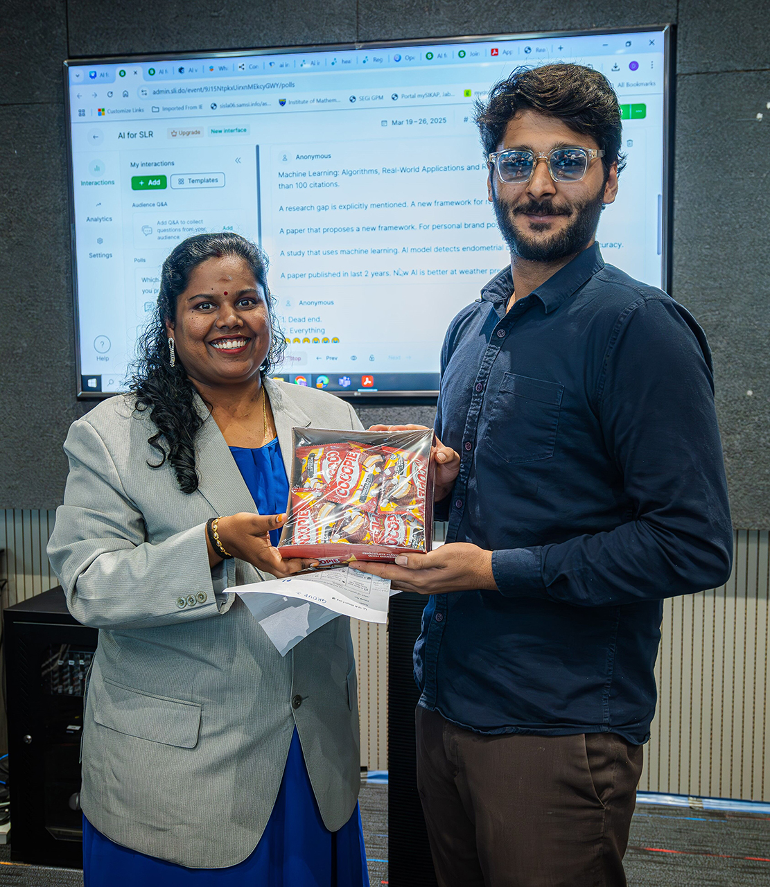 APU Students Embrace AI for Systematic Literature Review at SoMM Workshop | APU